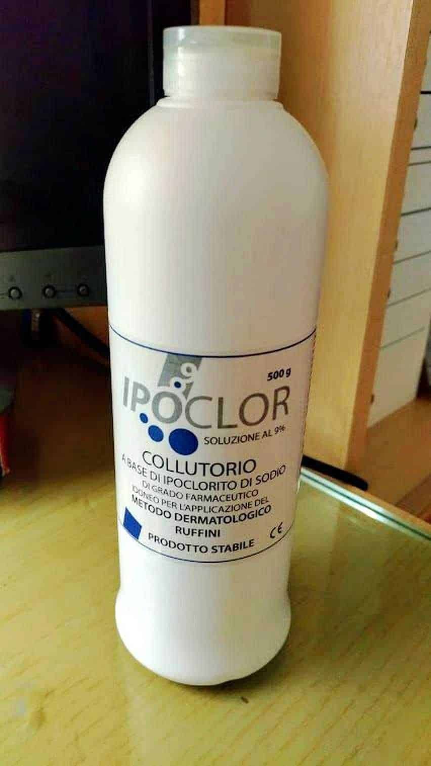 Igiene orale corretta con Collutorio Ipoclor