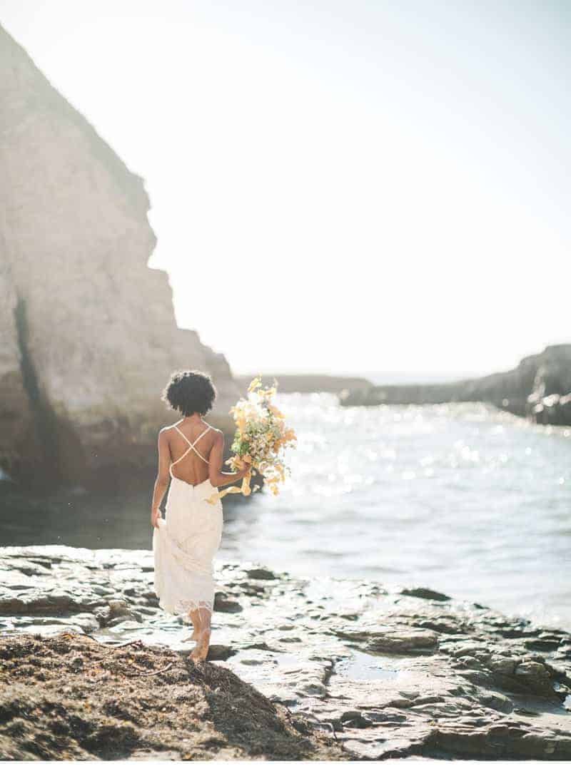 Beach Poetry in Yellow Tones - Hochzeitsguide