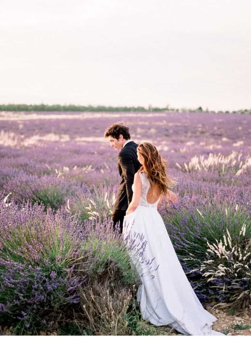 Enchanting Lavender Fields in Provence - Hochzeitsguide